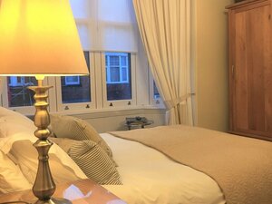 All Seasons Boutique Hotels (Wales, Isle of Anglesey, Rutland Road), otel