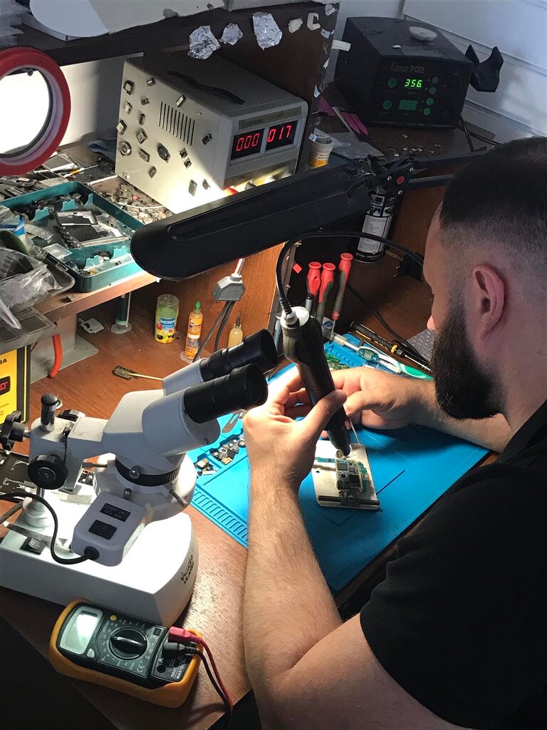 Telefon tamir servisi Мастерская по ремонту телефонов и планшетов, Kobrin, foto