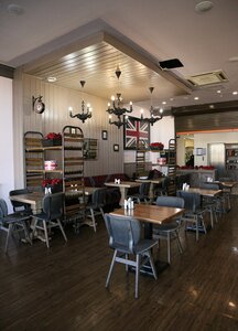 Vincenzo Столица (ulitsa Astana Kesayeva No:2А, Vladikavkaz), kafe  Vladikavkaz'dan