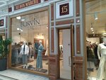 Burvin (Nevskiy Avenue No:48), giyim mağazası  Saint‑Petersburg'dan