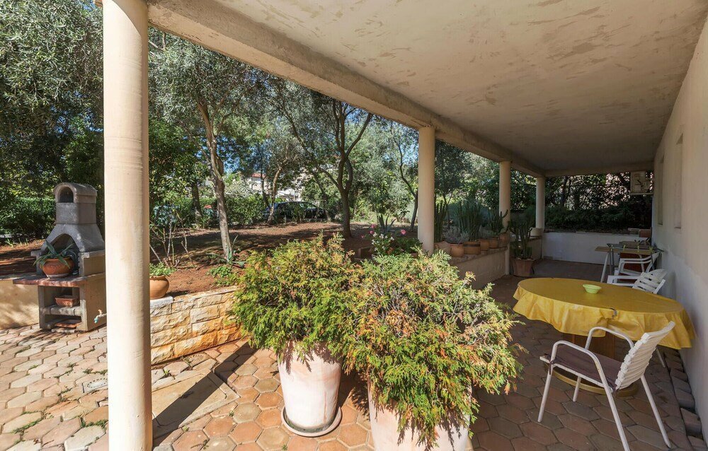 Otel Awesome Home in Novigrad With Wifi and 1 Bedrooms, Dünya, foto