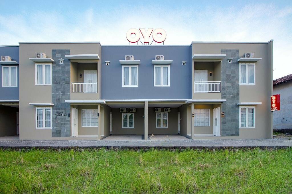 Otel Oyo 939 Rumah Teteh Syariah Kledokan, Dünya, foto