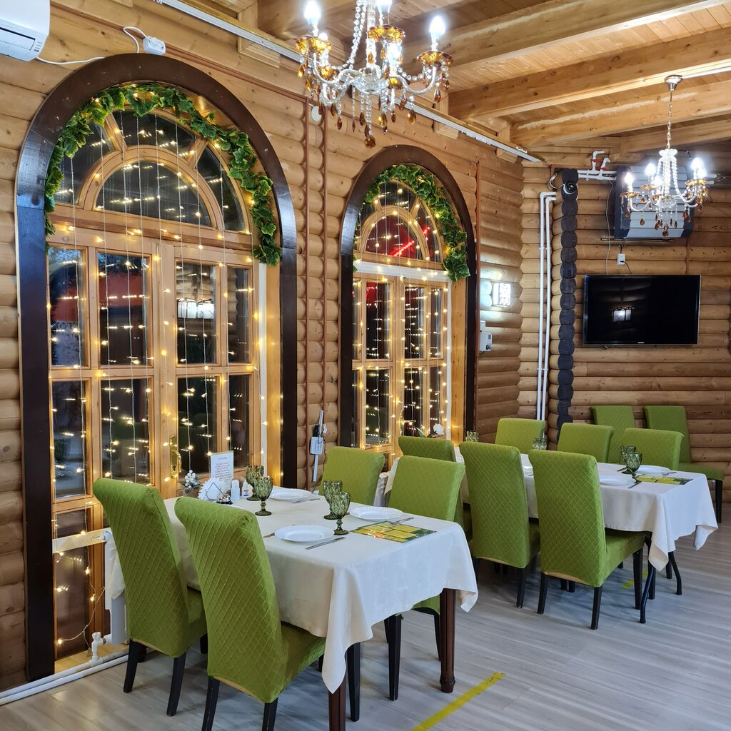 Restoran Ekopark Otel Орто Дойду, Yakutsk, foto