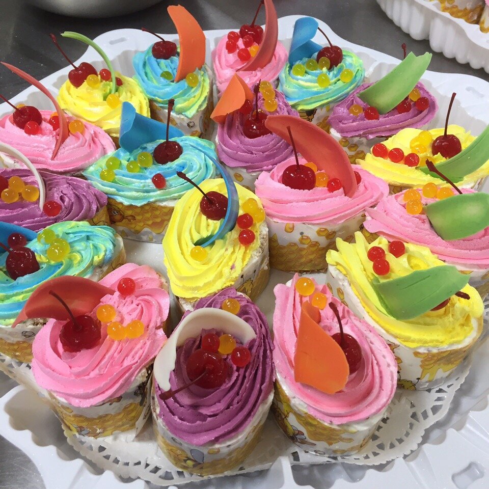 Pasta, şekerleme ve tatlı Konditer 8, Perm, foto