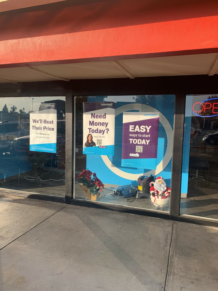 Mali müşavir Jackson Hewitt Tax Service, Fresno, foto
