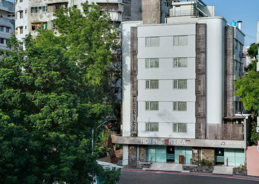 Otel Hotel Centra-Ahmedabad, Ahmadabad, foto