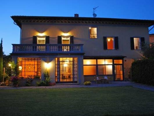 Otel Al Porto di Lucca B&b, , foto