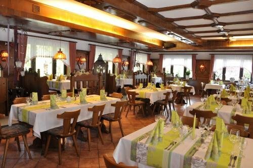 Otel Hotel Jägerklause, Schmalkalden, foto