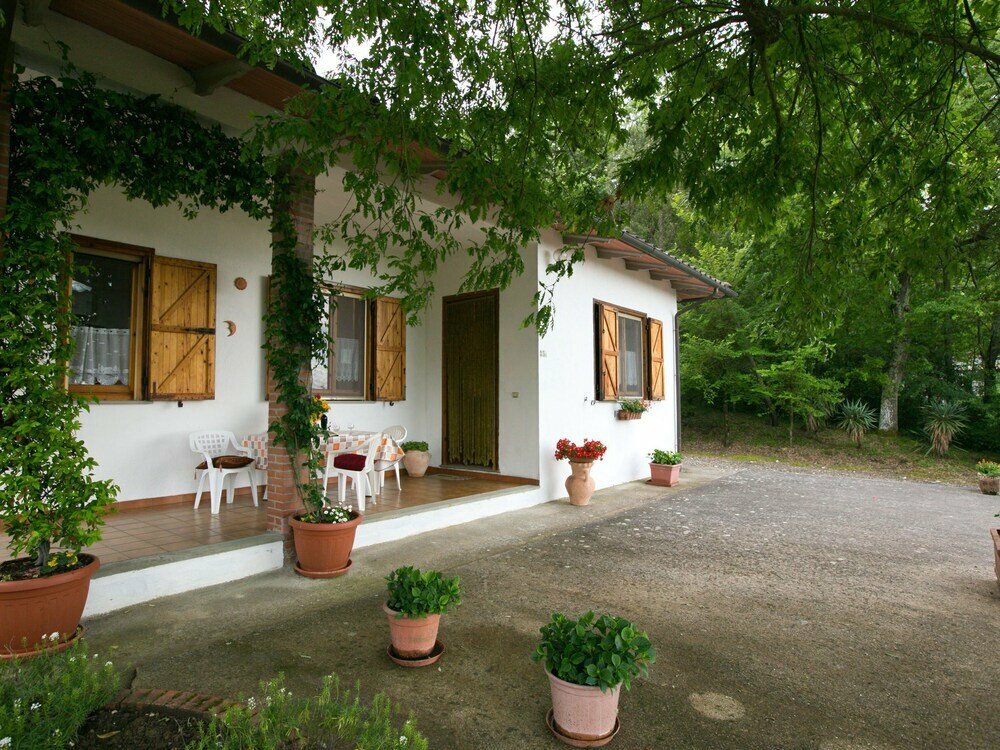 Otel Belvilla by Oyo Casa Fiori - i Geranei, Umbria, foto