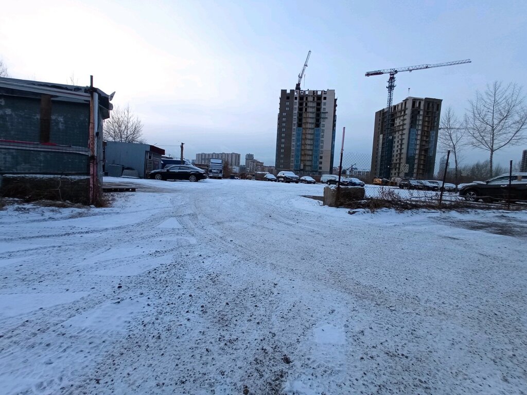 Otoparklar Автостоянка, Krasnoyarsk, foto