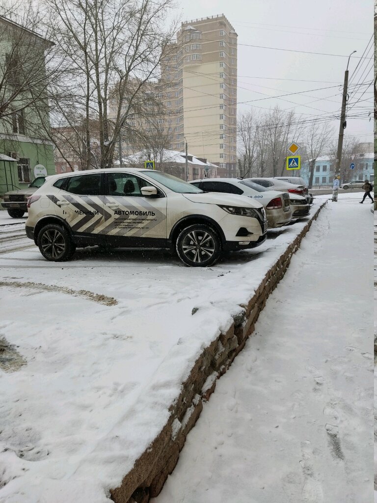 Otoparklar Автомобильная парковка, Çeliabinsk, foto