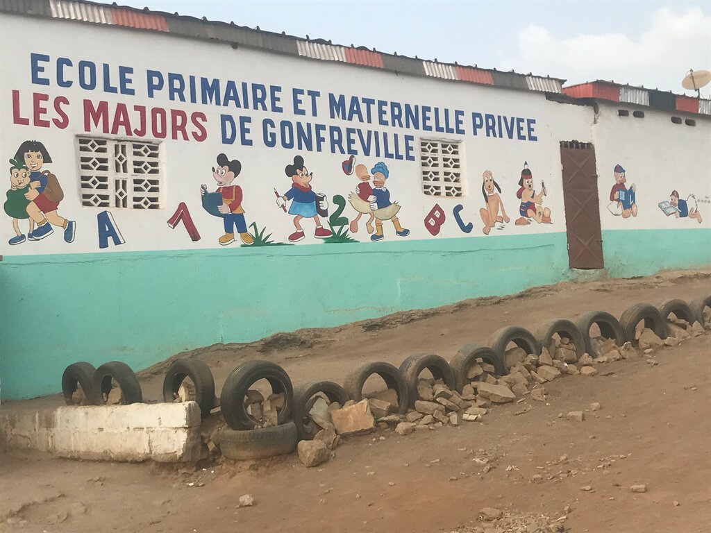 ATM'ler Ecole primaire maternelle privee les majors de gonfreville, Bouake, foto