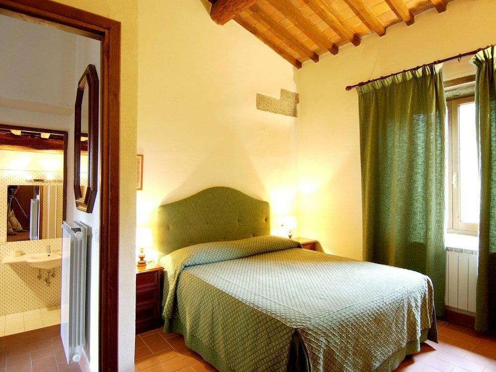 Otel Serene Apartment With Garden, , foto