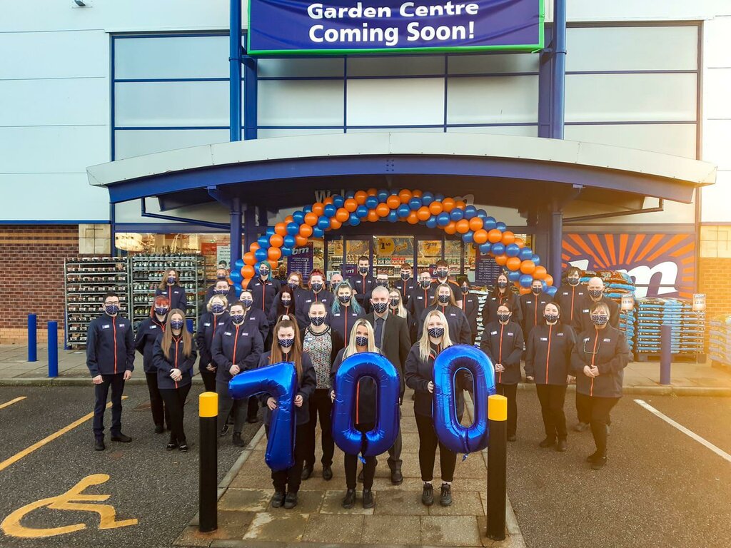 i̇ndirim ve fırsat sistemleri B&m Store with Garden Centre, Wrexham, foto