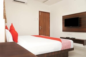 FabHotel Grand Inn (State of Maharashtra, Pune), otel  Pune'den
