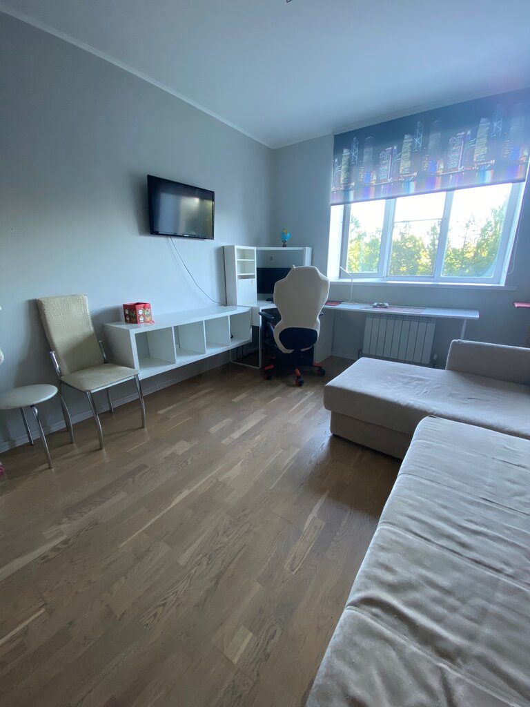 Konut blokları ZhK Molodezhny, Çehov, foto