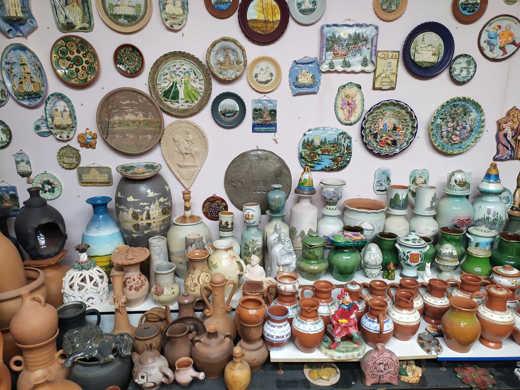Hediyelik eşya üretimi ve toptan satışı Ceramics from Likhoslavl', Lixoslavl, foto