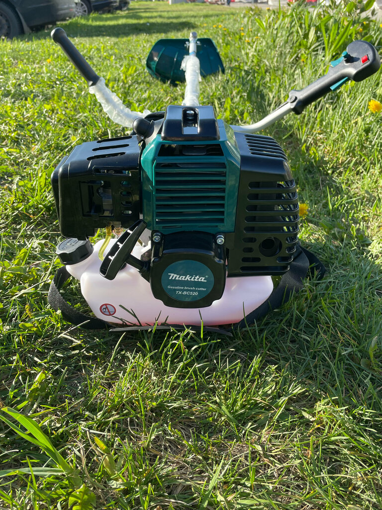 Elektrik ve benzinle çalışan aletler Tools13, Saint‑Petersburg, foto