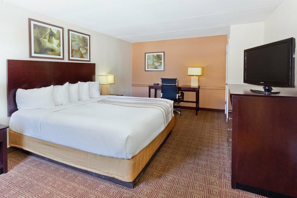 Otel SureStay Hotel by Best Western Montgomery, Montgomery, foto