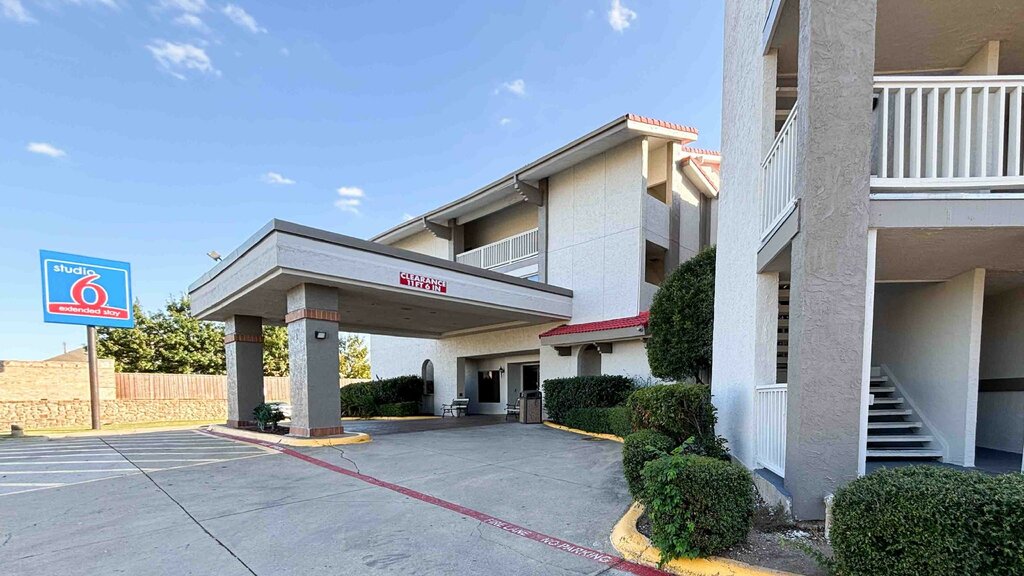 Otel Studio 6 Irving, Irving, foto