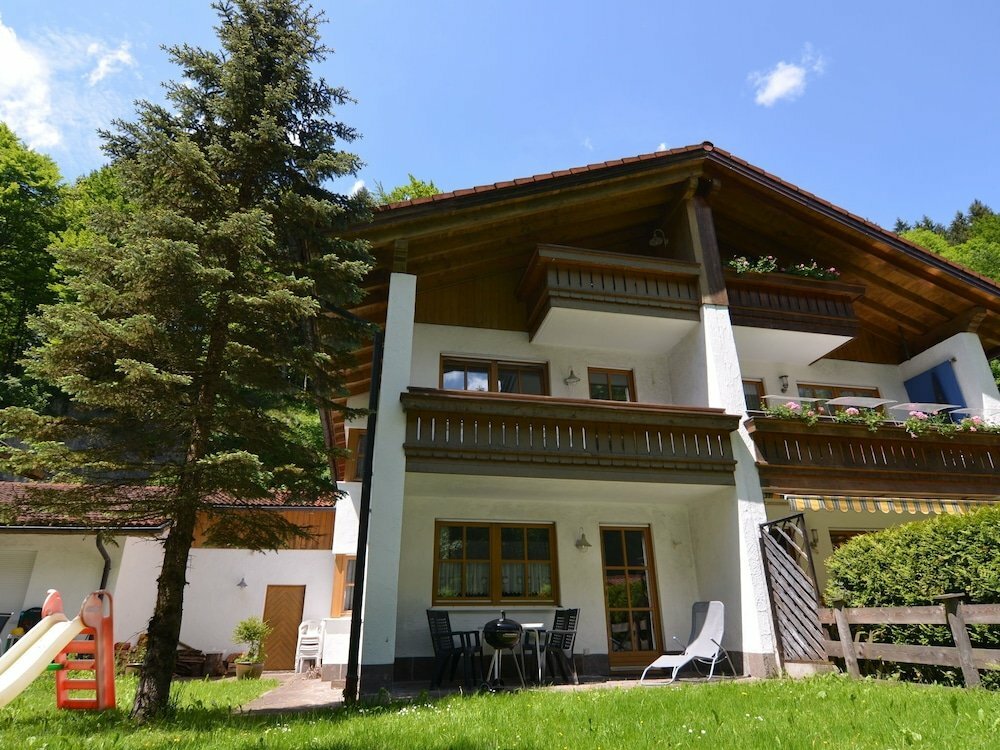 Otel Charming Apartment in Schonau am Konigsee With Barbecue, Bavyera, foto