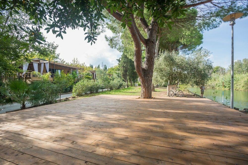 Otel L'Ecolodge L'Etoile d'Argens, Fréjus, foto
