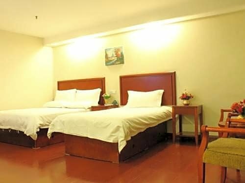 Otel GreenTree Alliance Hefei Railway Station International Auto City Hotel, Hefei, foto