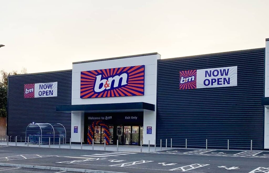 Şans oyunları B&m Store, Londra, foto