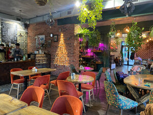 Botanica (Lenina Street No:6Б, Voronezh), kafe  Voronej'den