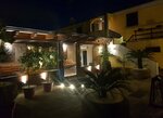 Hotel Ristorante Il Borghetto (Calabria, Catanzaro, Via Senatore Arturo Perugini, 9), otel  Calabria'dan