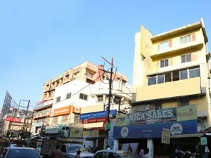 Oyo 7847 New Mega Palace (State of Bihar, Patna, Exhibition Road), otel  Patna'dan