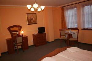 Spichlerz (Masovian Voivodeship, Wołomin, Czarna, ulica Czarnieckiego, 10), otel  Stargard Szczecinski'den