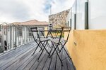 Guestready - Flat59 Terrace (Rua dos Caldeireiros No:57), otel  Porto'dan