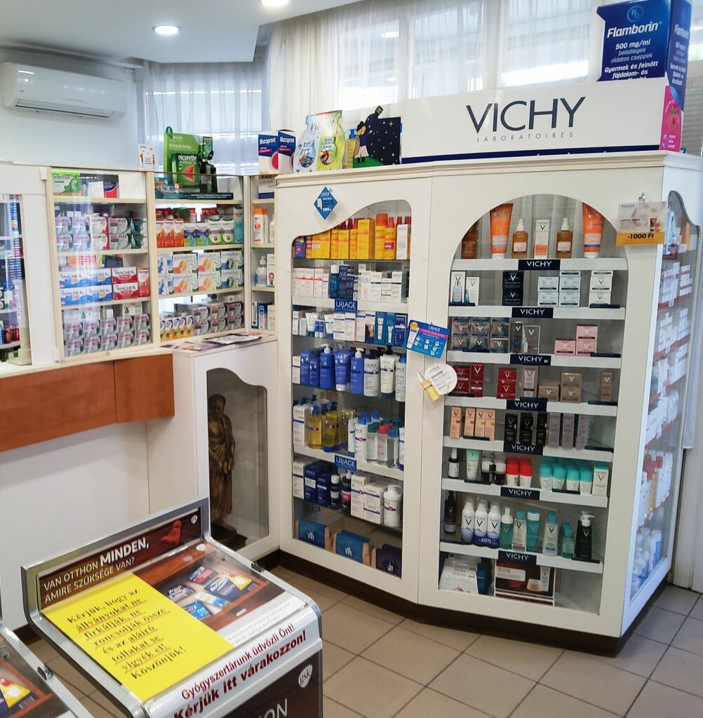 Eczaneler Szentlélek Gyógyszertár, Gyor, foto
