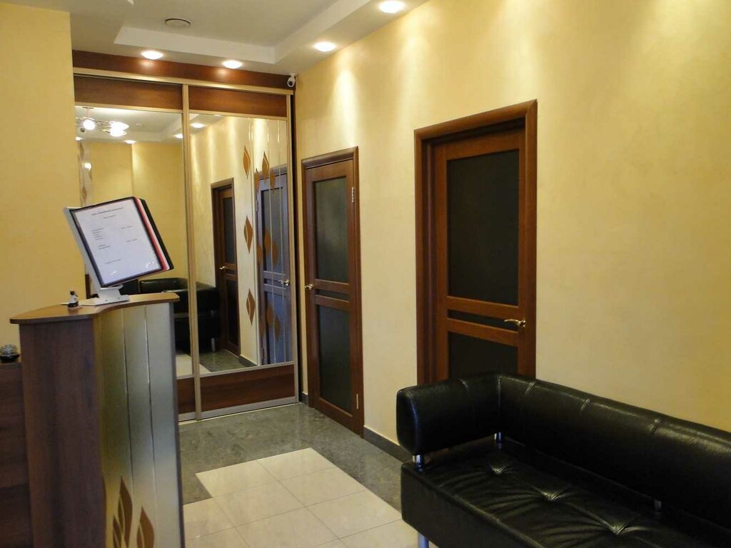 Özel ağız ve diş sağlığı klinikleri ve muayenehaneleri Semeyny stomatolog, Kemerovo, foto