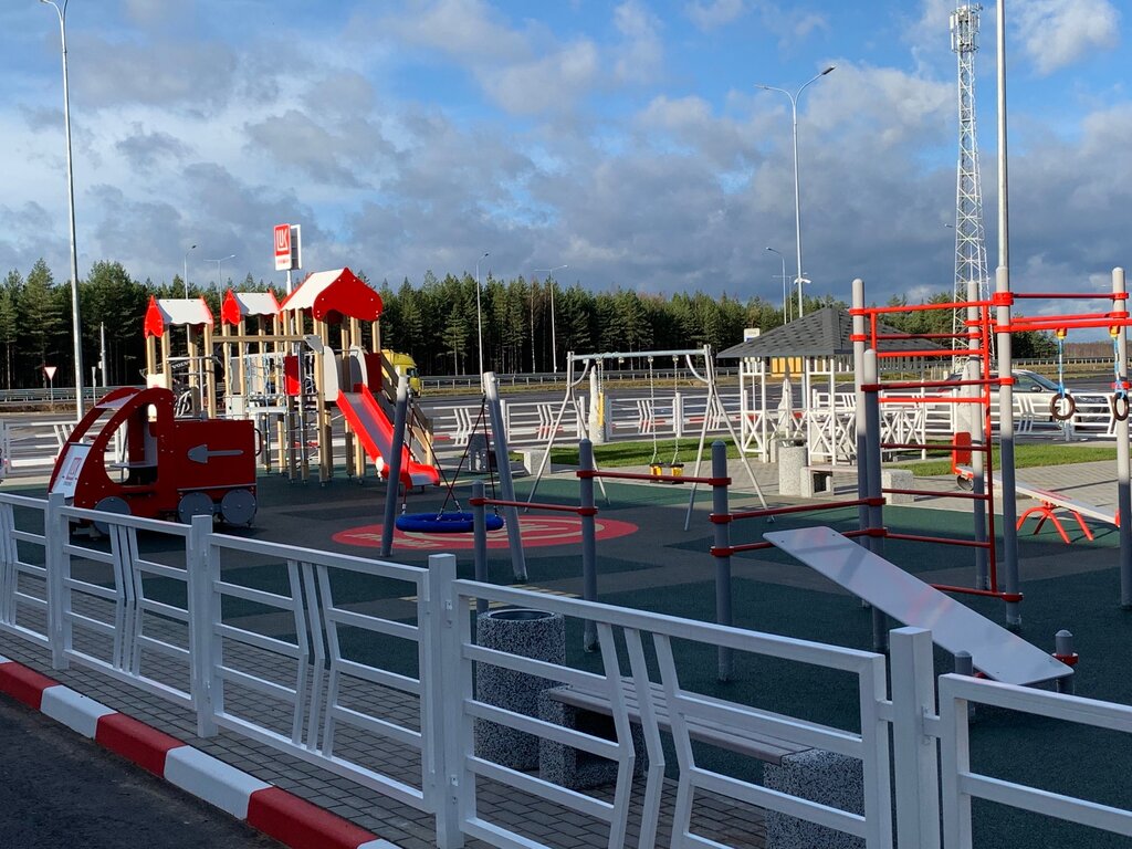Oyun alanı Playground, Tverskaya oblastı, foto