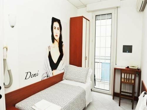 Otel Hotel Lady, Rimini, foto