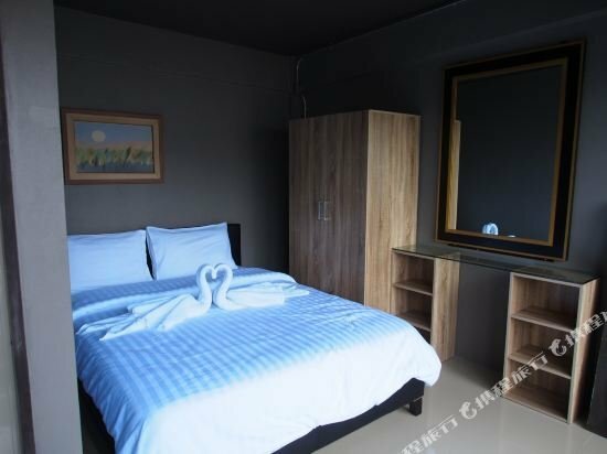 Otel Loft 21 Apartment Romklao, Bangkok, foto