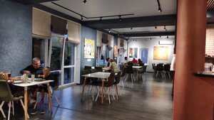 Brynza (улица Гагариной No:15А, посёлок Утёс), kafe  Kırım Cumhuriyeti'nden