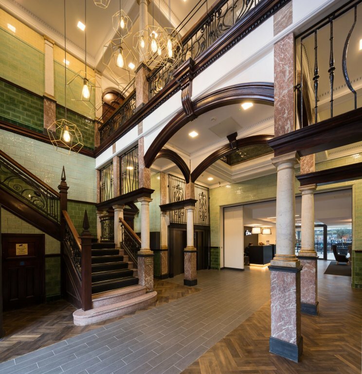 Otel Roomzzz Manchester Corn Exchange, İngiltere, foto