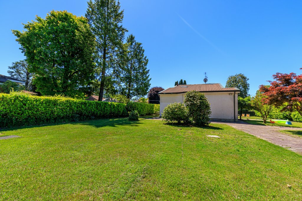 Otel Casa Milena Garden Pet and Kids Friendly, Lombardiya, foto