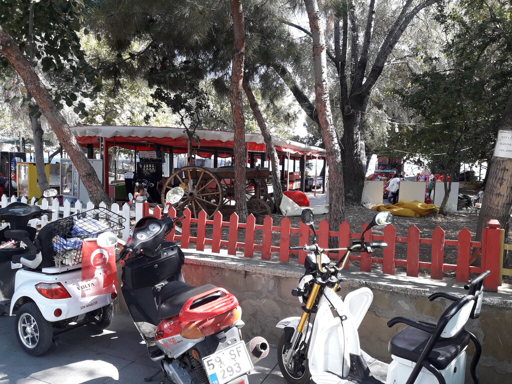 Oyun salonları Şarköy Spor Özbey Oyun Alanı/Salonu, Şarköy, foto