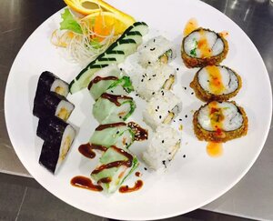 Restaurante Sashimi (Rua Doutor Teresa de Jesus Pereira No:35, Torres Vedras), restoran  Torres Vedras'tan