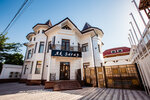 Ak Saray (Katta Mirobod 1st Drive No:5-7, Yakkasaray District, Hamid Sulaymonov Mahallah), otel  Taşkent'ten