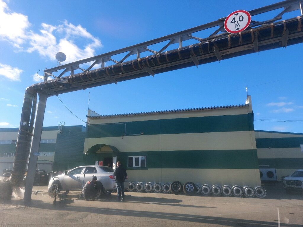Oto lastik tamiri Автомойка, шиномонтаж, Sverdlovskaya oblastı, foto