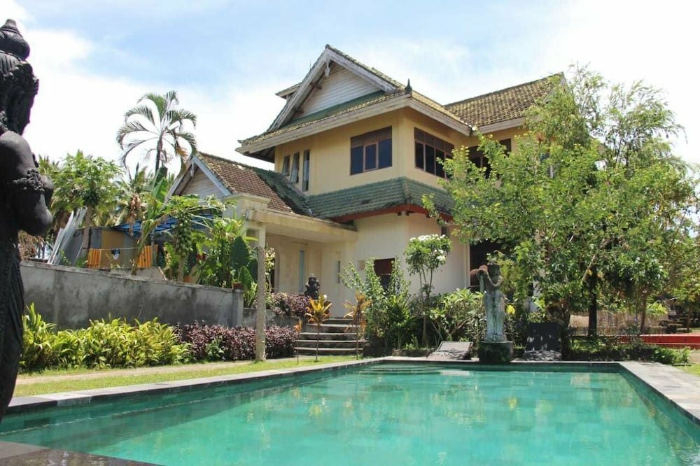 Otel Ubud Sekembang Sari, Bali, foto