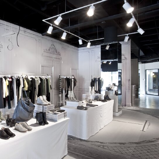 Giyim mağazası Maison Margiela Miami Design District, Miami, foto
