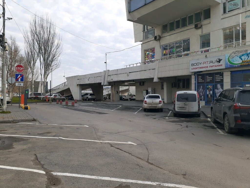 Otoparklar Parking lot, Rostov‑na‑Donu, foto