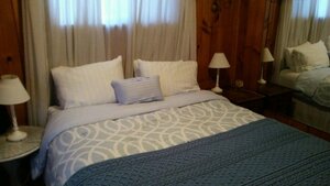 Wanita's Retreat (United States Route 20, 922), otel  Kaliforniya Eyaleti'nden