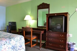 Budget Inn (United States Route 11), otel  Christiansburg'dan